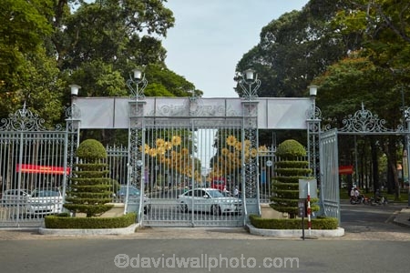Famous gate that a tank crashed through in 1975 in the fall of Saigon ...