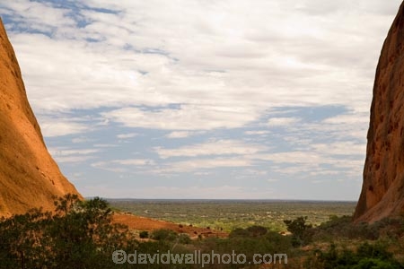 Waipa Gorge, Kata Tjuta, Uluru _ Kata Tjuta National Park, World ...