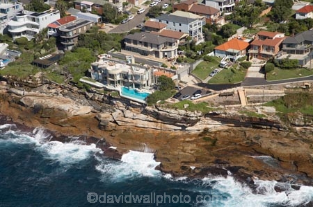 Luxury Coastal Houses, and Ocean Cliffs, South Coogee, Sydney, New ...