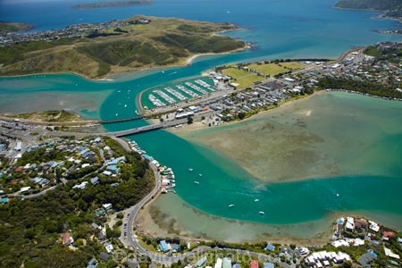Pauatahanui Inlet and Mana Marina, Porirua Harbour, Wellington Region ...