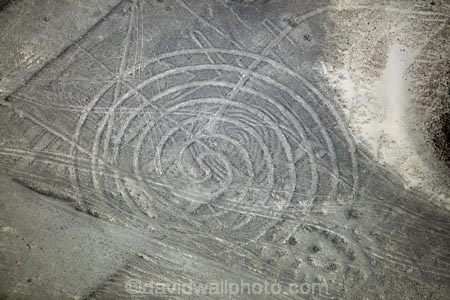 The Spiral, Nazca Lines, (ancient geoglyphs and World Heritage Site) in ...